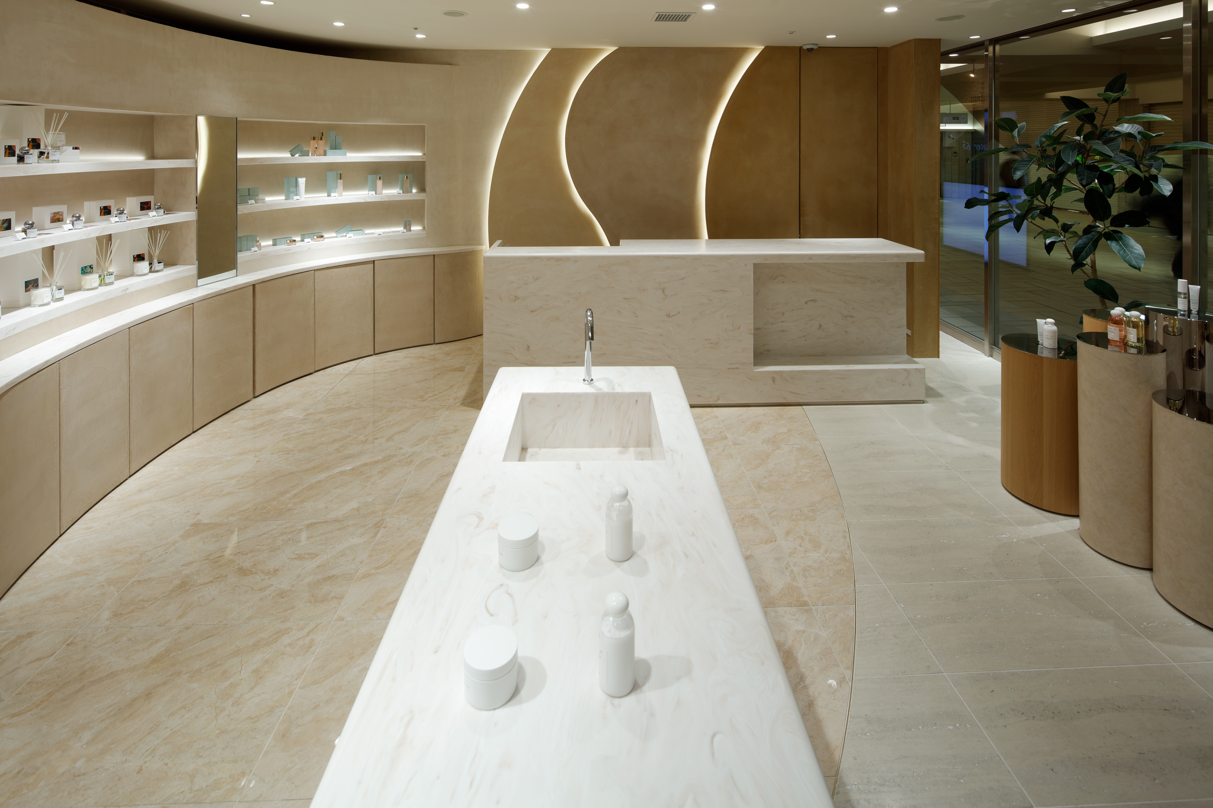 Aíam Shinjuku LUMINE EST – Jamo associates ジャモアソシエイツ